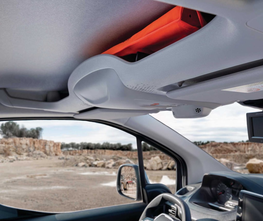 PEUGEOT PARTNER: the utility van for business users